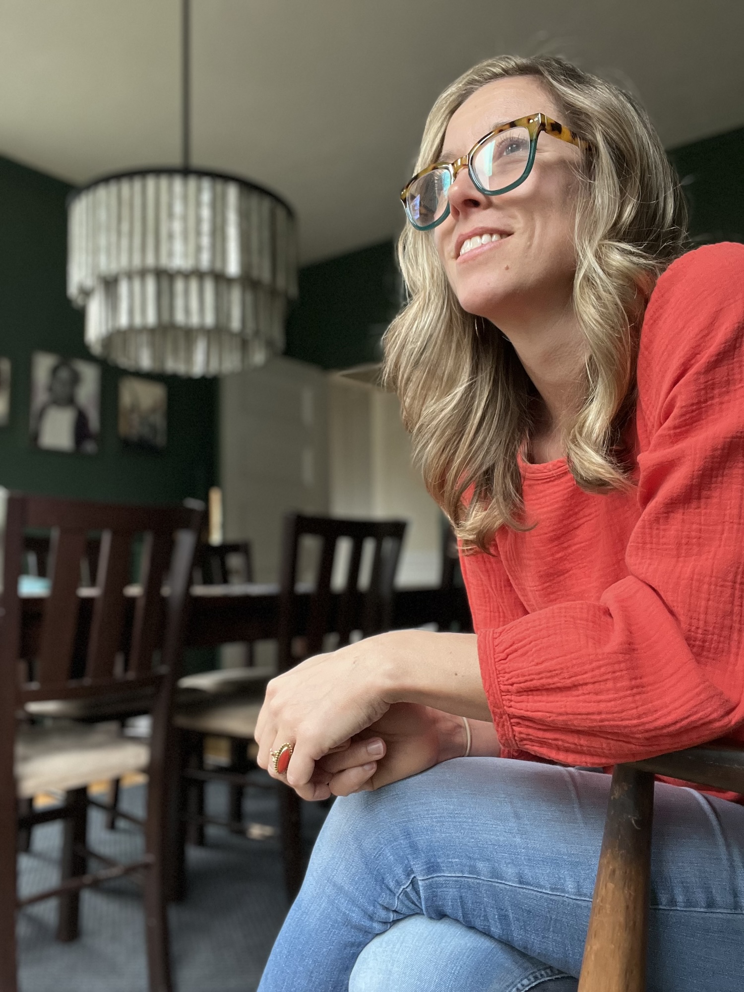Sara Reish Desmond – Writer, Teacher. Fascinated by liminal characters.